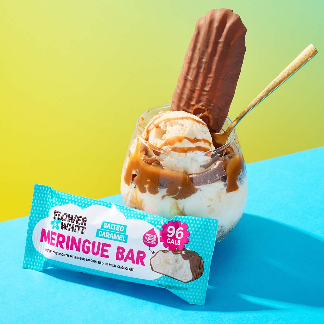 About Us – Flower & White